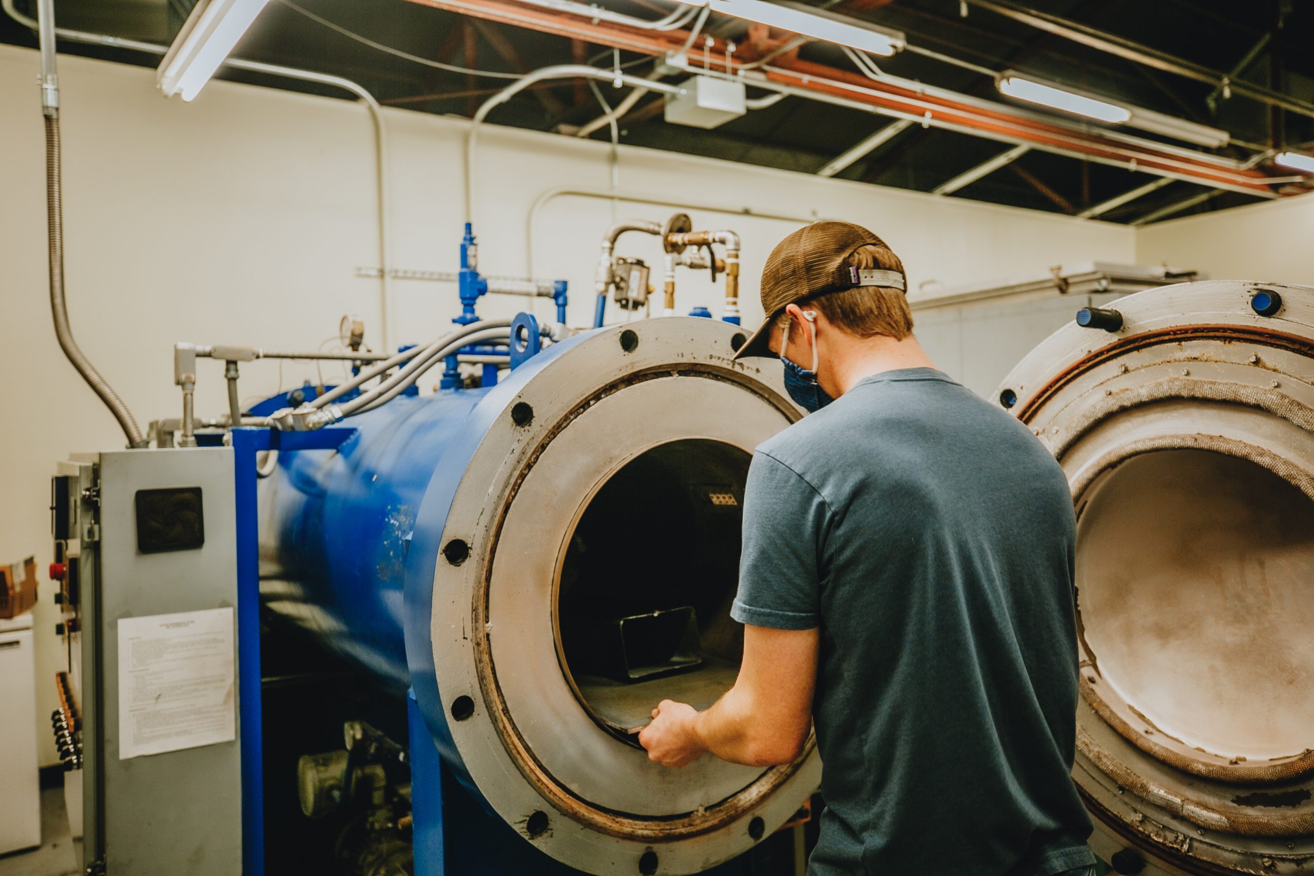 Research - Composite Materials, Manufacture and Structures Laboratory